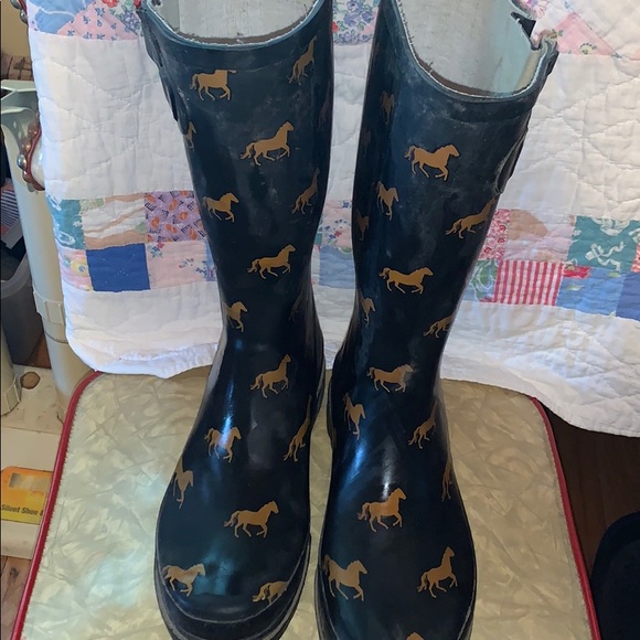 Cracker Barrel | Shoes | Rain Boots | Poshmark